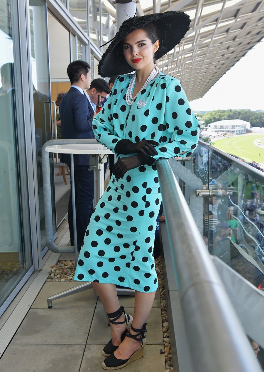What To Wear To The Races - Makeup Files